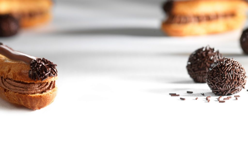 Chocolate Vermicelli & Decoratifs | World Wide Chocolate