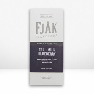 Fjåk Sjokolade Madagascar 50% Milk Chocolate Bar with Blueberry | World ...